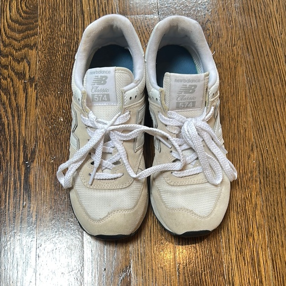 New Balance | Shoes | New Balance Cream Sneakers Classic Athletic ...
